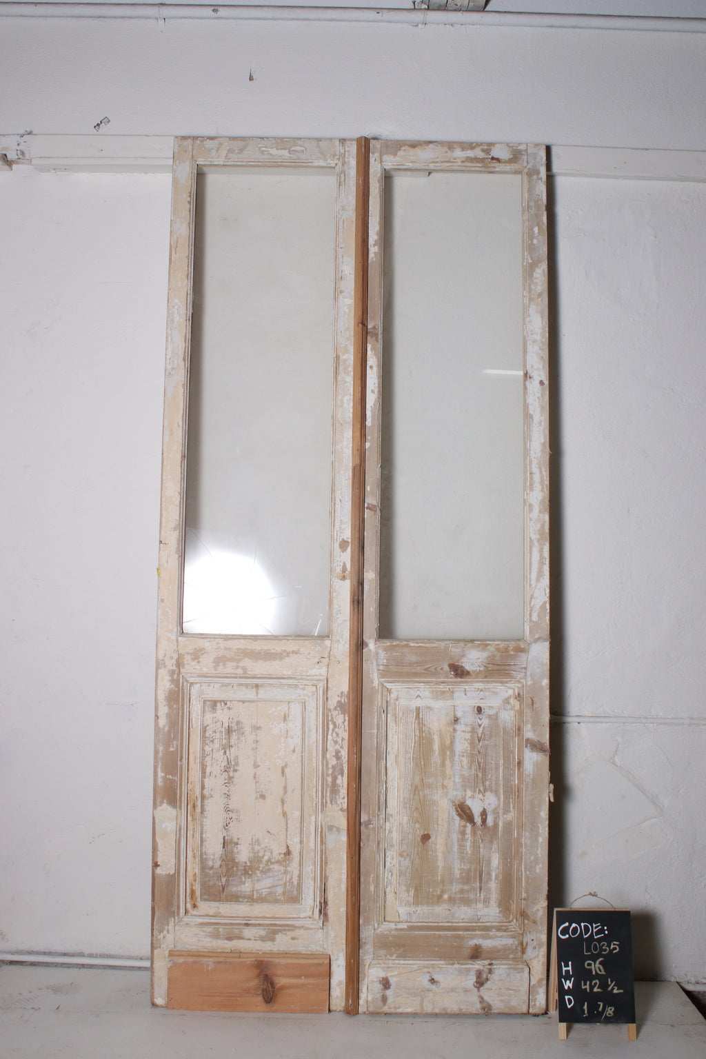 Vintage Double French Doors (with Glass) - L035