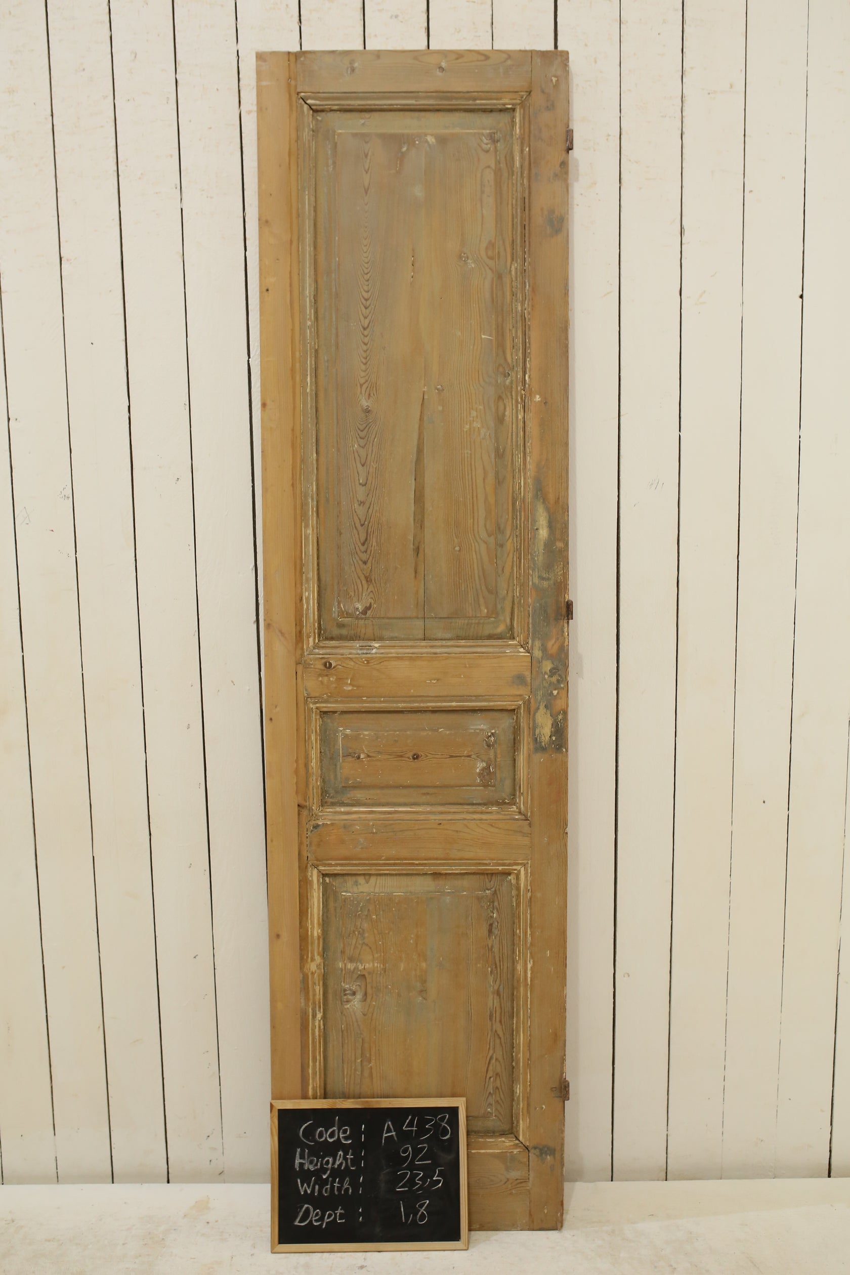 VINTAGE SINGLE DOOR A438 – The Vintage Door Company